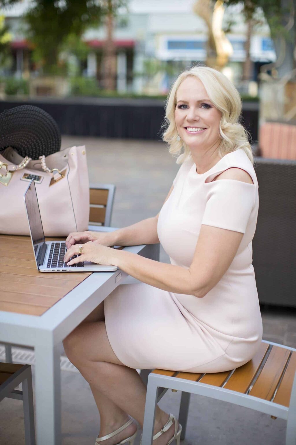 Angela Giles - Everyday Woman TV Network